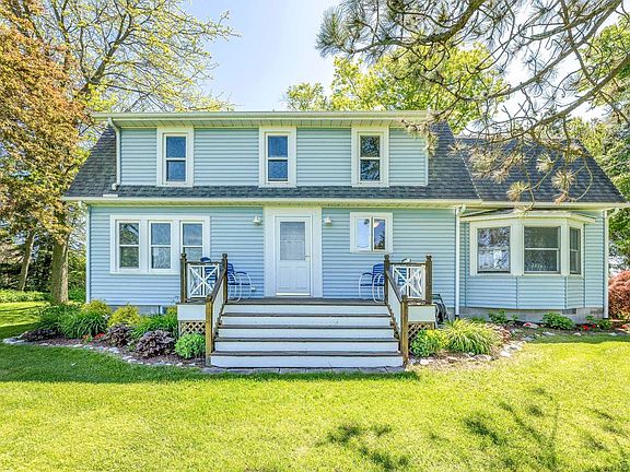 4660 N Lakeshore Rd, Deckerville, MI 48427 | MLS #50144107 | Zillow