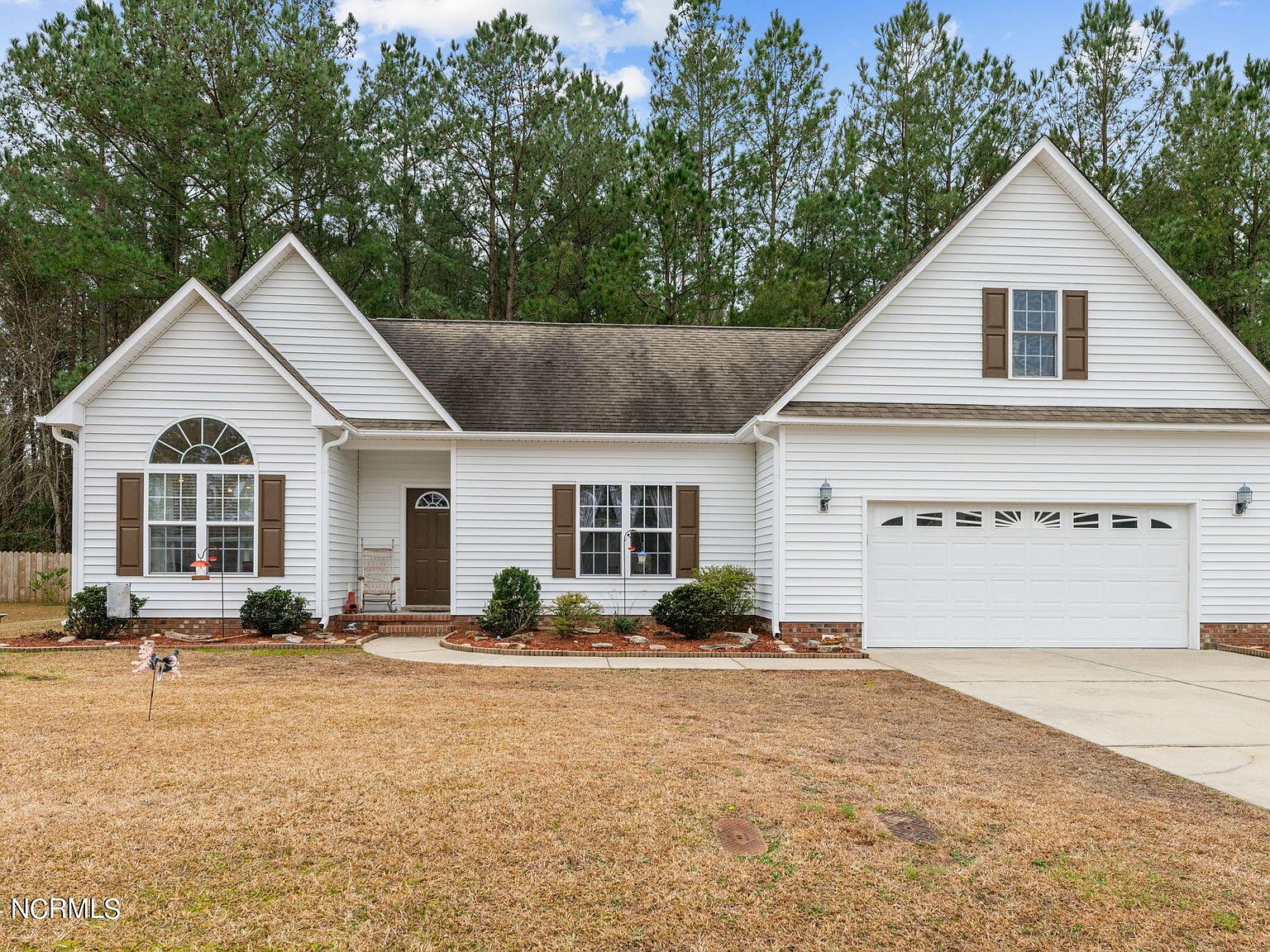 203 Croatan Woods Drive, New Bern, NC 28562 | Zillow