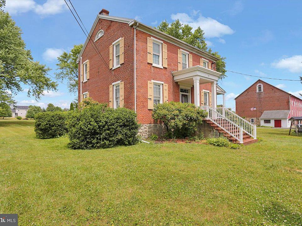 570 Niantic Rd, Barto, PA 19504 | MLS #PABK2031364 | Zillow