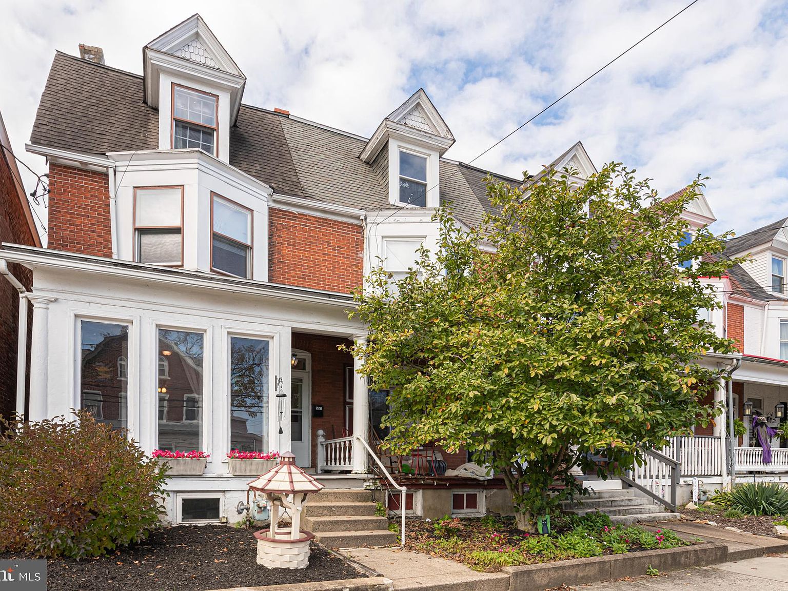 551 Main St, Pennsburg, PA 18073 | Zillow