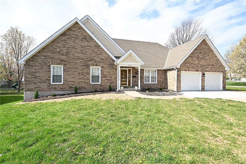 4305 NE Shady Lane Dr, Kansas City, MO 64119 | Zillow