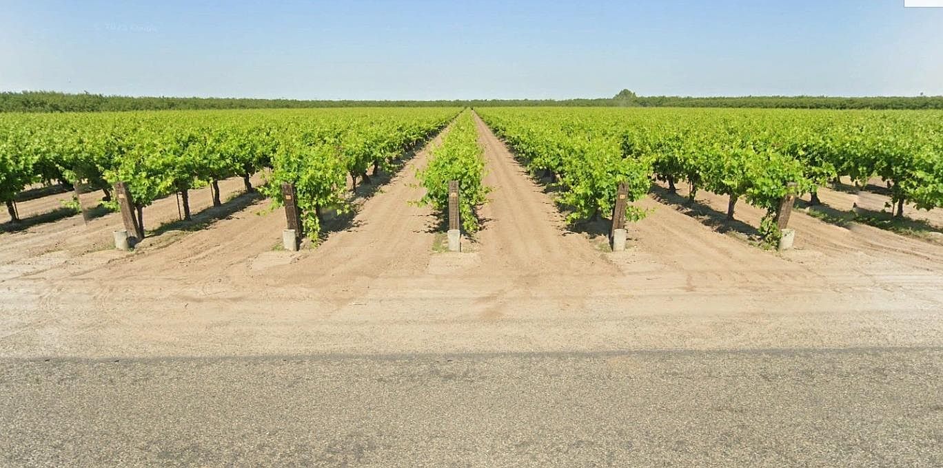 1445 N Howard Ave, Kerman, CA 93630 | Zillow