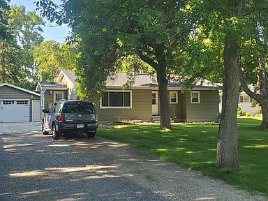 207 Main St, Sabin, MN 56580 | Zillow