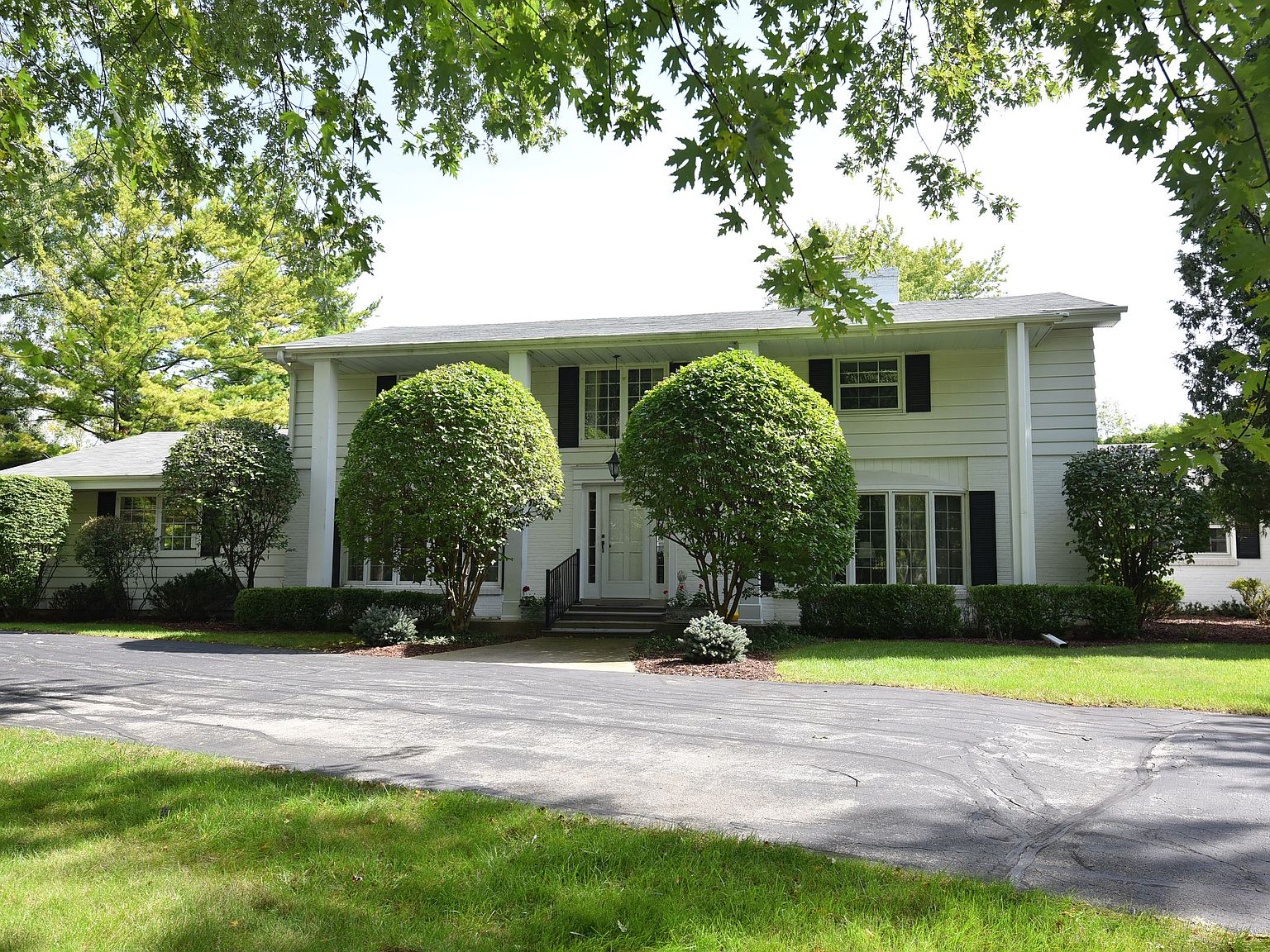 9920 N Range Line Rd, Mequon, WI 53092 | Zillow