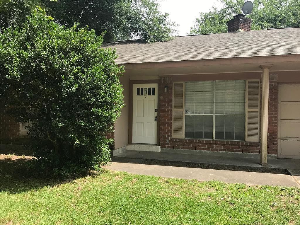 6019 Victory Dr, Houston, TX 77088 | Zillow