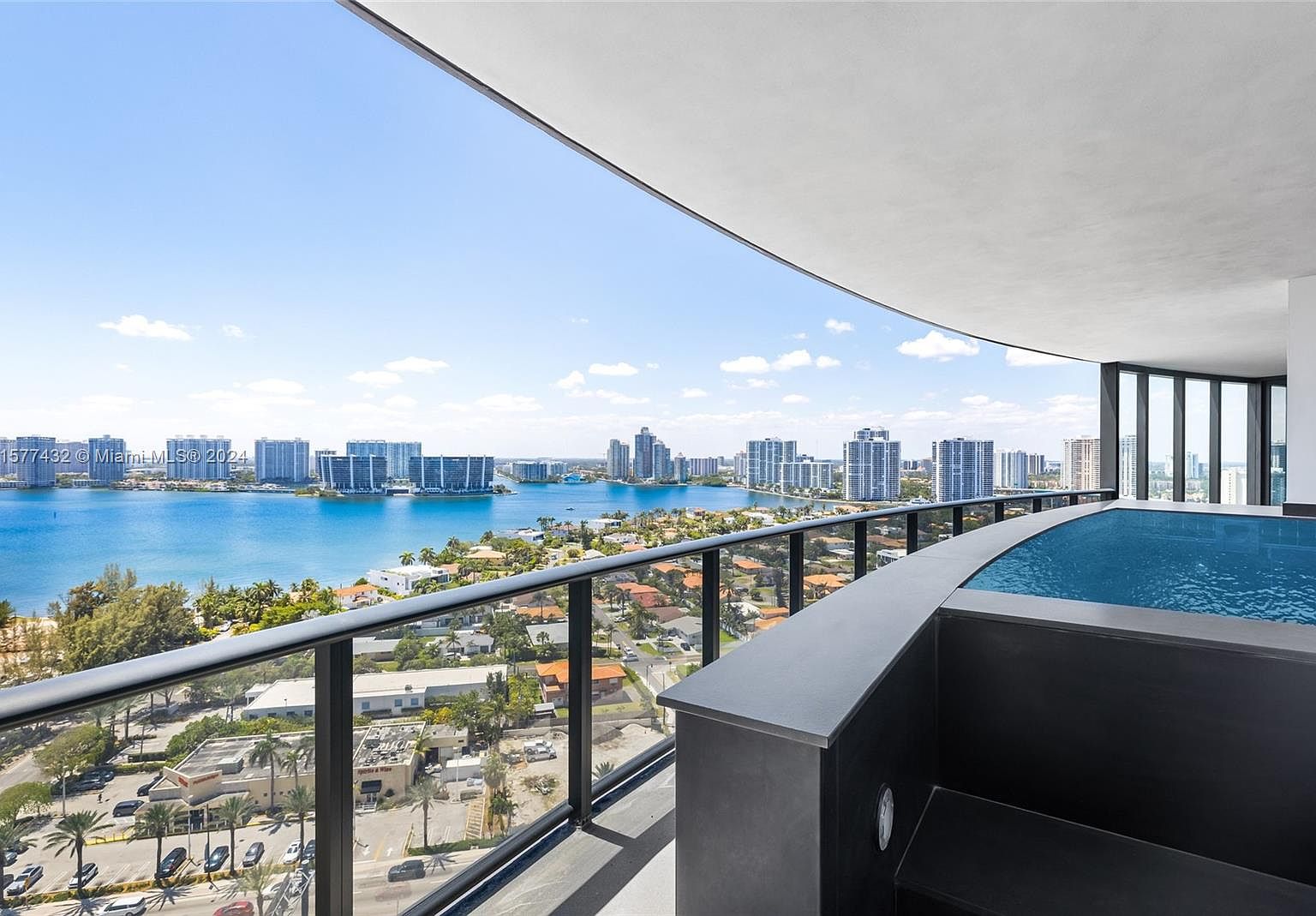 18555 Collins Ave APT 1903, Sunny Isles Beach, FL 33160 | MLS # ...
