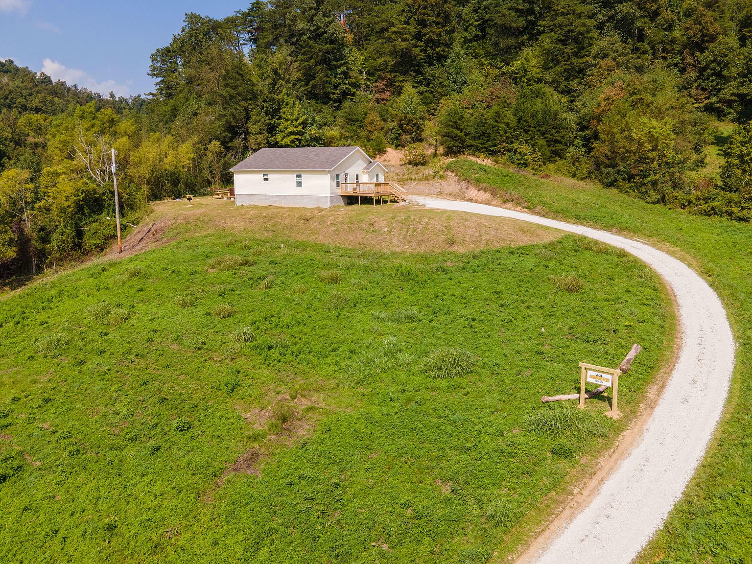 68 Spring St, Hazel Green, KY 41332 | Zillow
