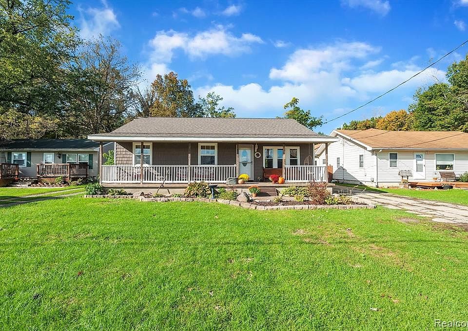 9601 Exeter Rd, Carleton, MI 48117 | Zillow