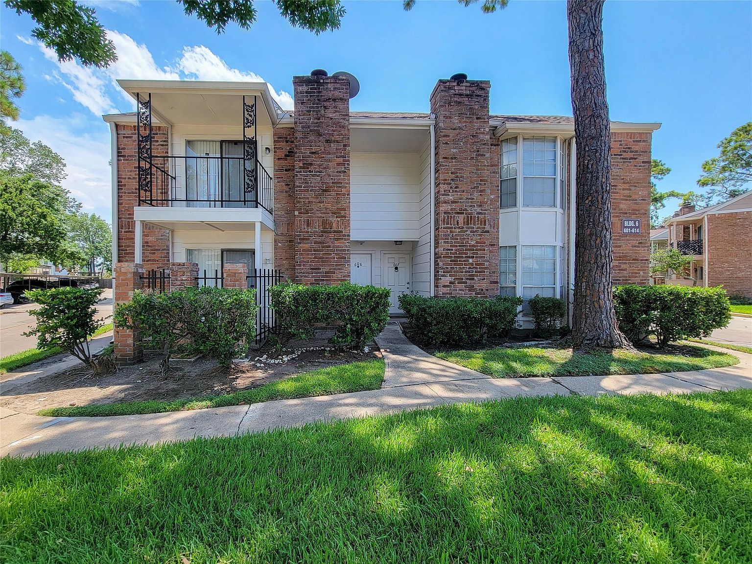 2800 Jeanetta St APT 608, Houston, TX 77063 | MLS #95725875 | Zillow