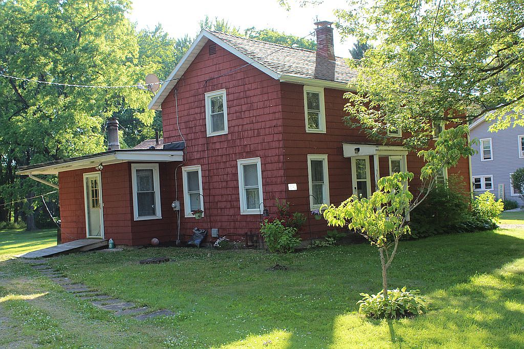 1592 Holliday Rd, North Springfield, PA 16430 | Zillow