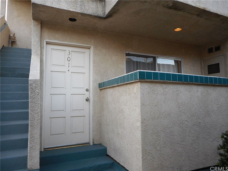 16825 Passage Ave UNIT 301, Paramount, CA 90723 | Zillow