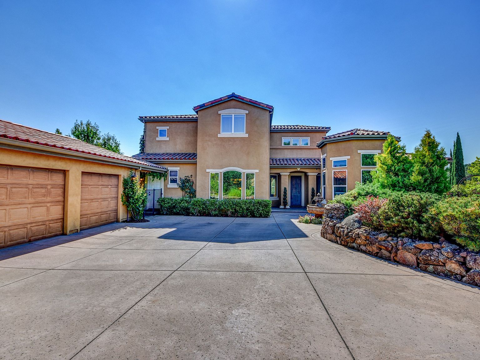 9755 Clos Du Lac Cir, Loomis, CA 95650 | Zillow