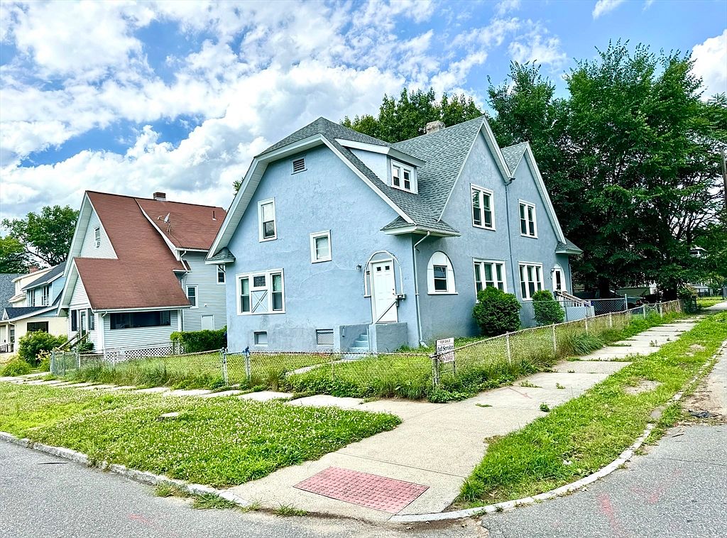 52 Horace St, Springfield, MA 01108 | MLS #73252677 | Zillow
