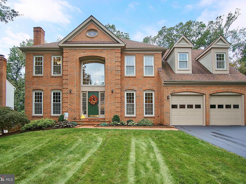 663 Old Hunt Way, Herndon, VA 20170 | Zillow