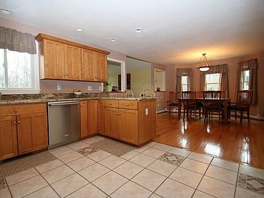 49 David Dr, Saugus, MA 01906 | Zillow