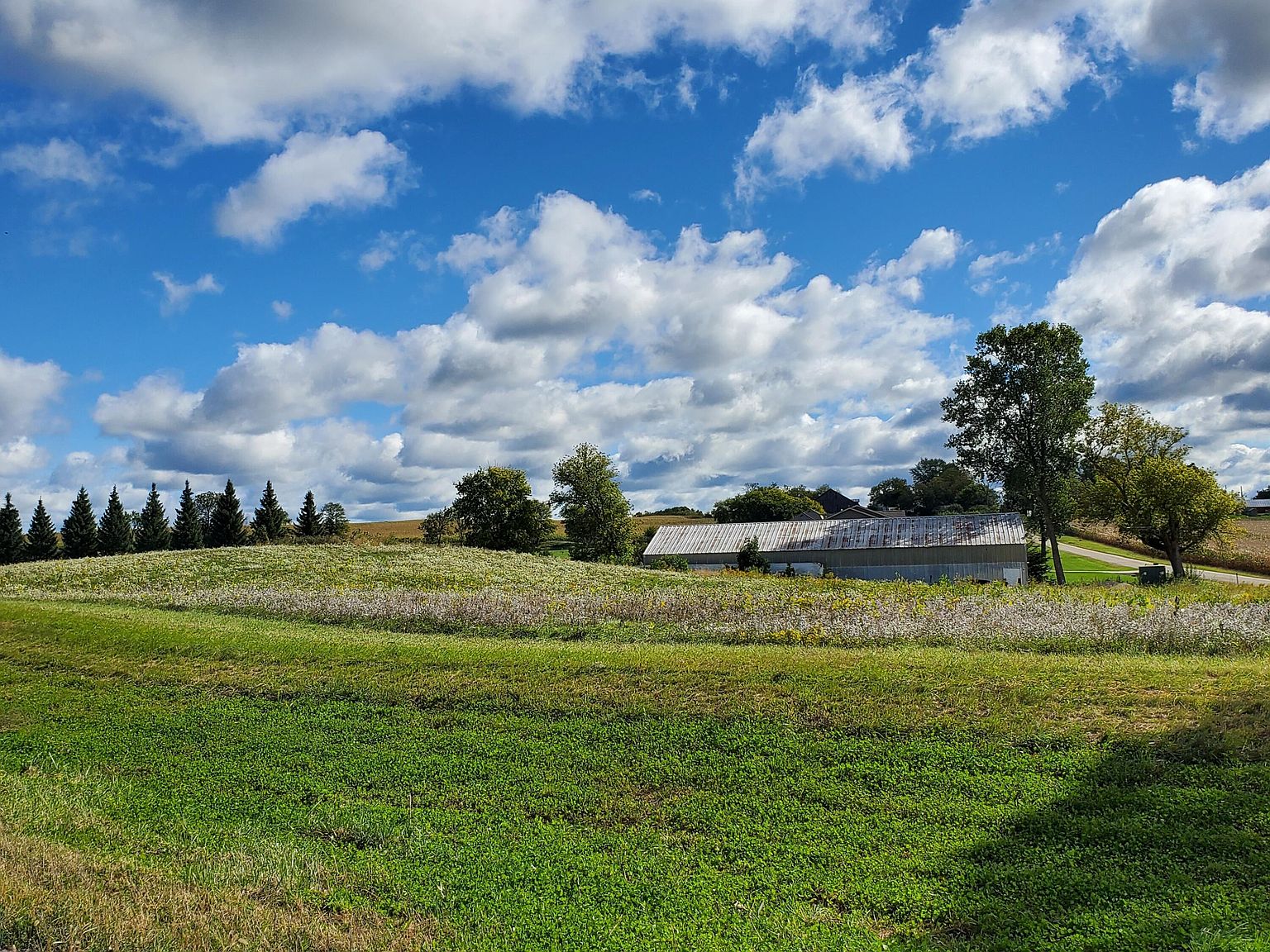 189 Village Line Rd, Sullivan, WI 53178 | Zillow