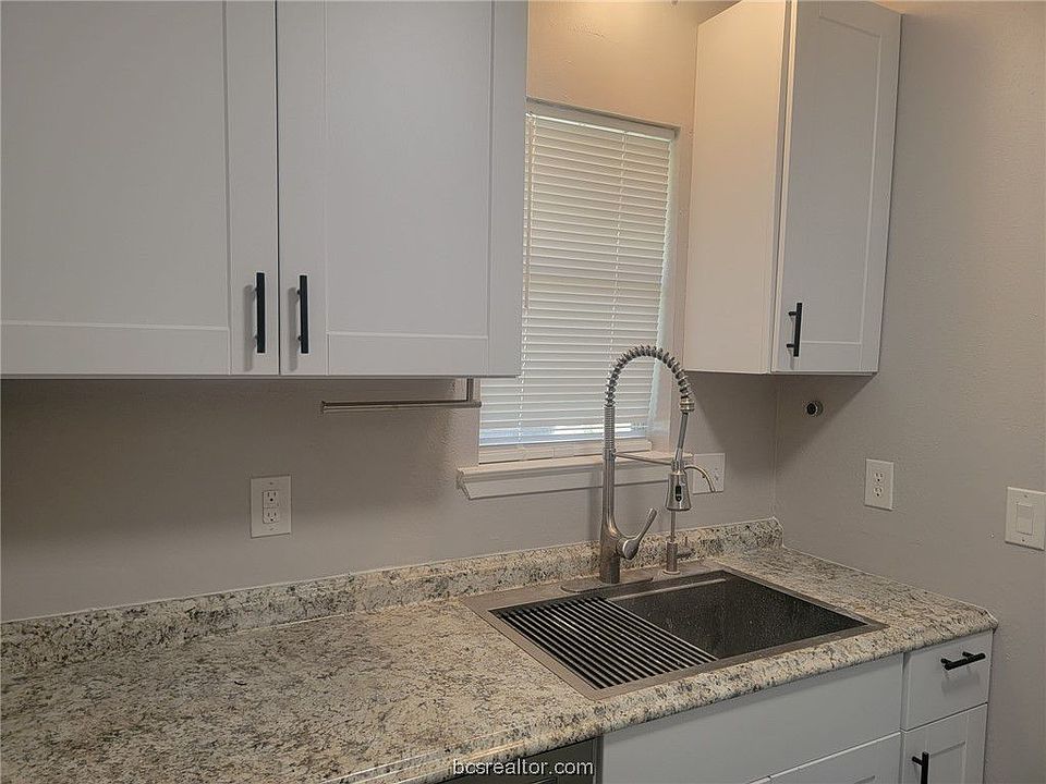 813 San Benito Dr College Station TX 77845 Apartments For Rent Zillow 813-san-benito-dr-college-station-tx-77845-apartments-for-rent-zillow