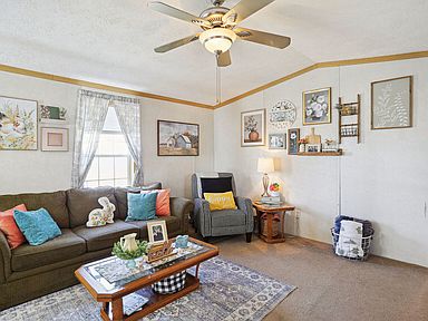 4809 W Windsor Rd #D11, Champaign, IL 61822 | Zillow