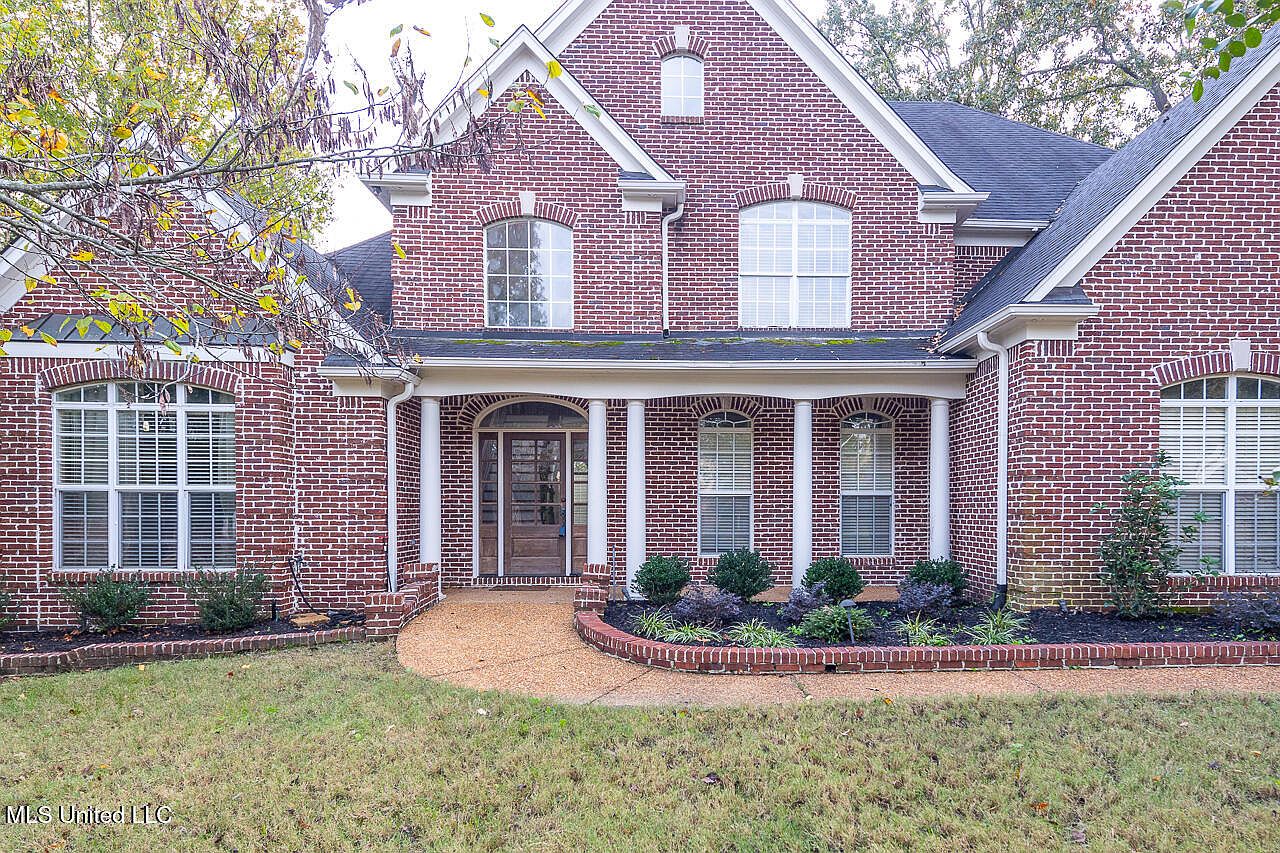 8679 Saddle Creek Dr, Olive Branch, MS 38654 | Zillow