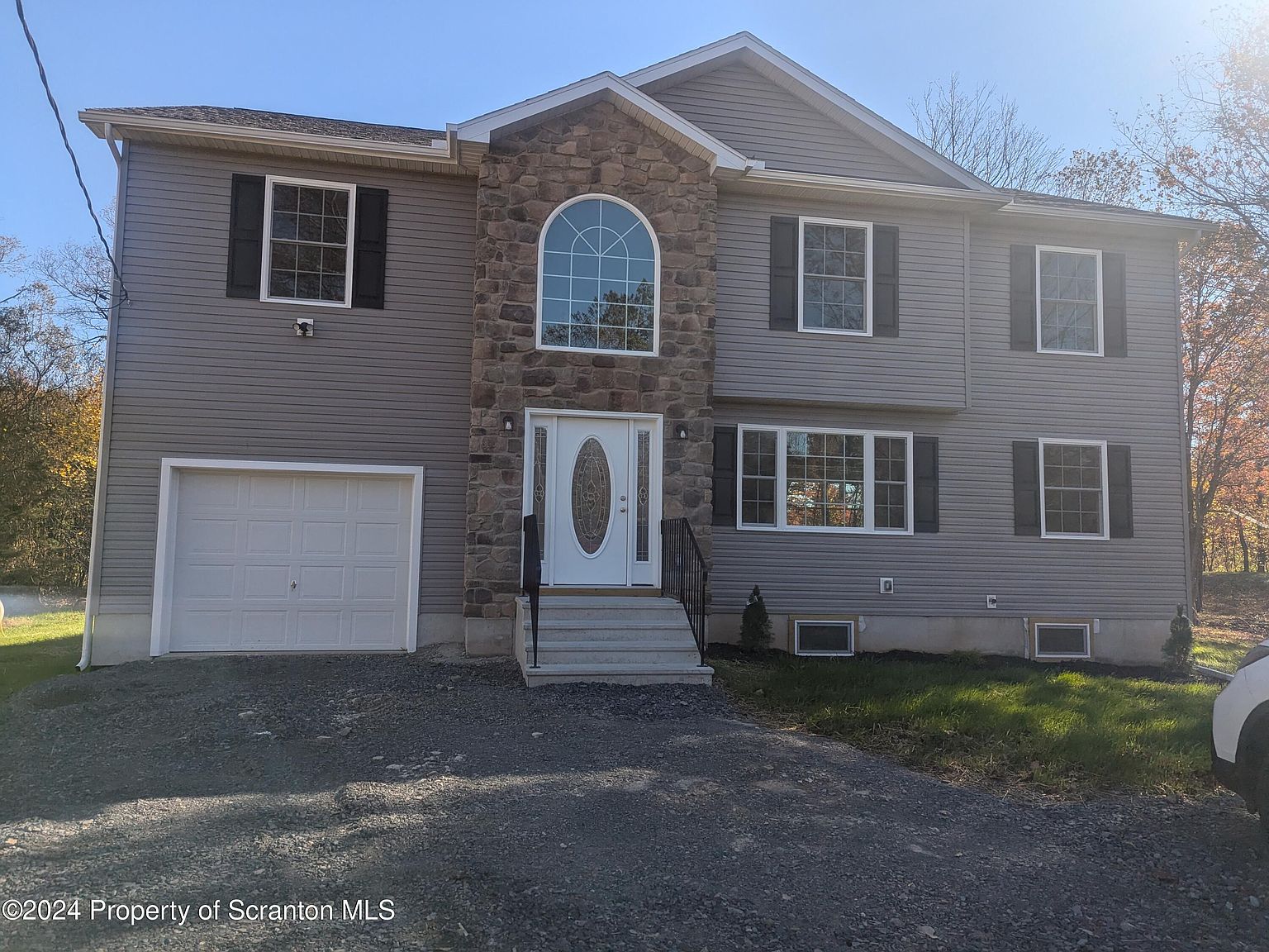 642 Glen Circle Dr, Tobyhanna, PA 18466 | Zillow 642 Glen Circle Dr, Tobyhanna, PA 18466 | Zillow