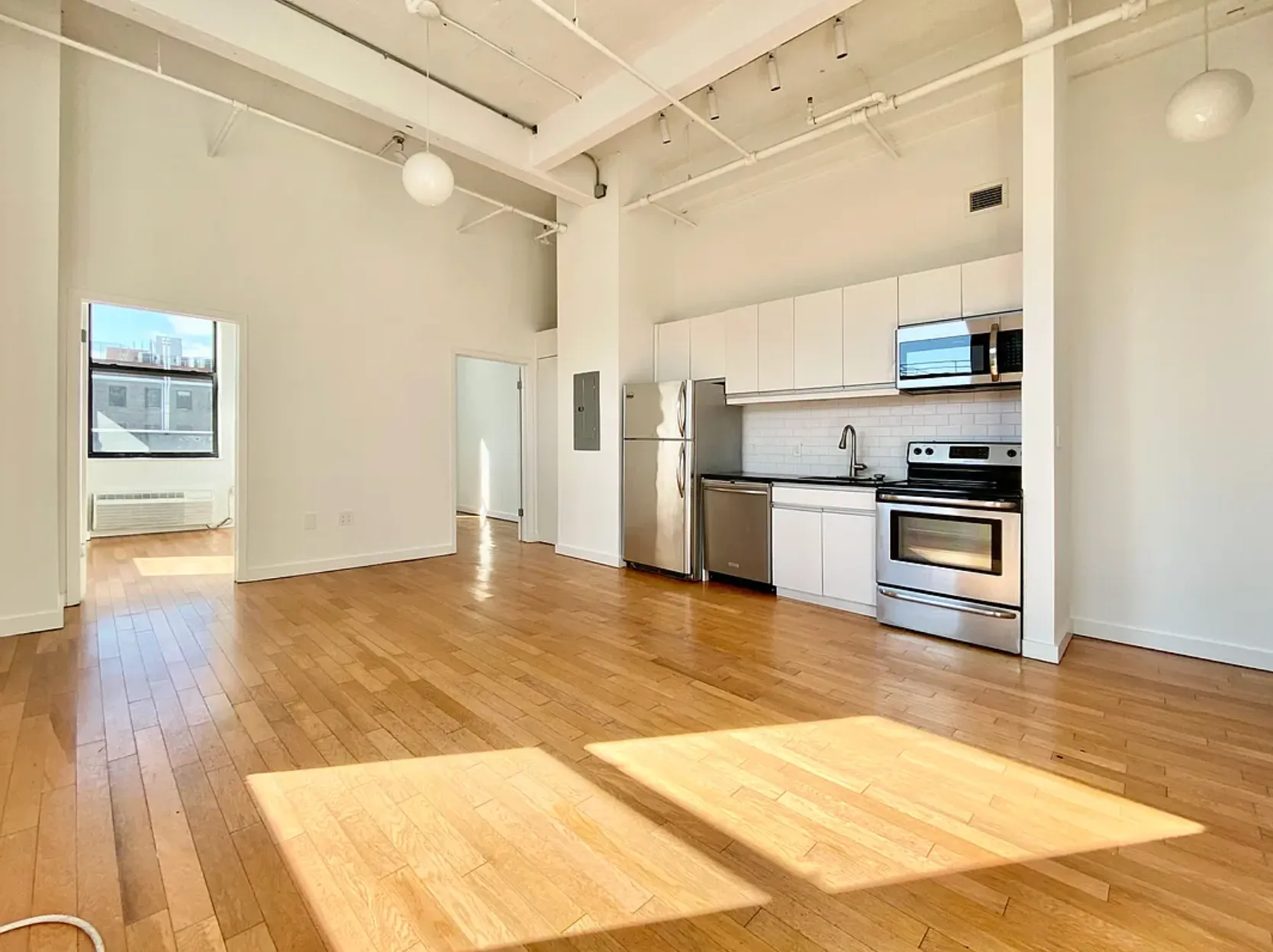 44 Berry Street #5C in Williamsburg, Brooklyn | StreetEasy