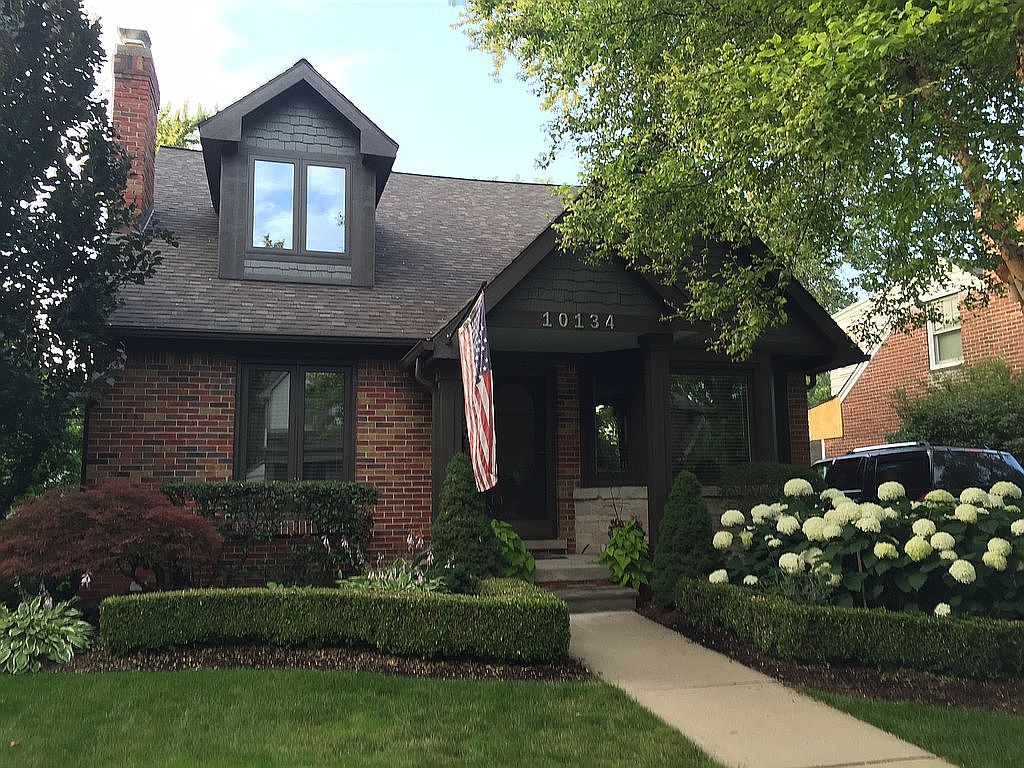 10134 Borgman Ave, Huntington Woods, MI 48070 | Zillow