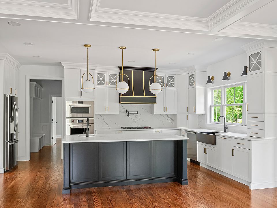 Adalyn: Build On Your Own Lot Plan, Chelsea: Design Center, Short Hills ...