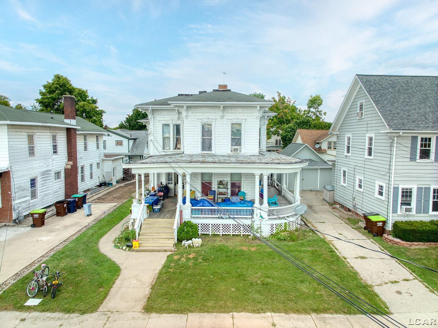 141 E Front St, Adrian, MI 49221 | Zillow