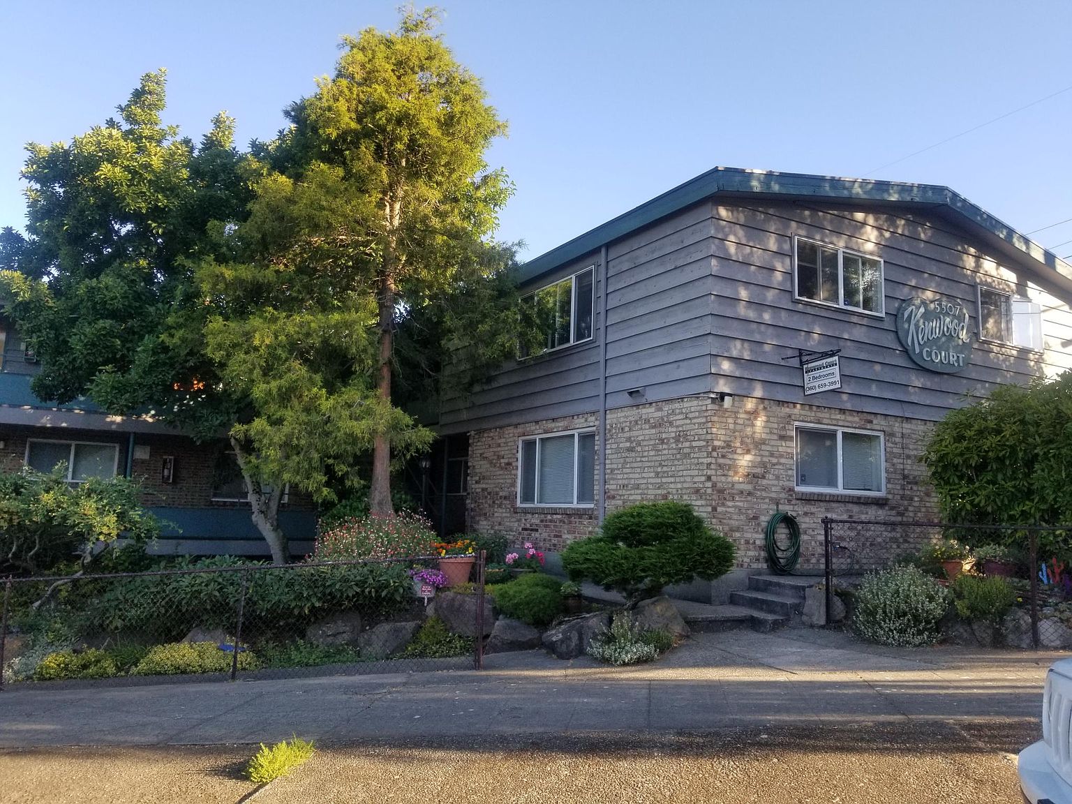 5507 Kenwood Pl N #304, Seattle, WA 98103 | Zillow