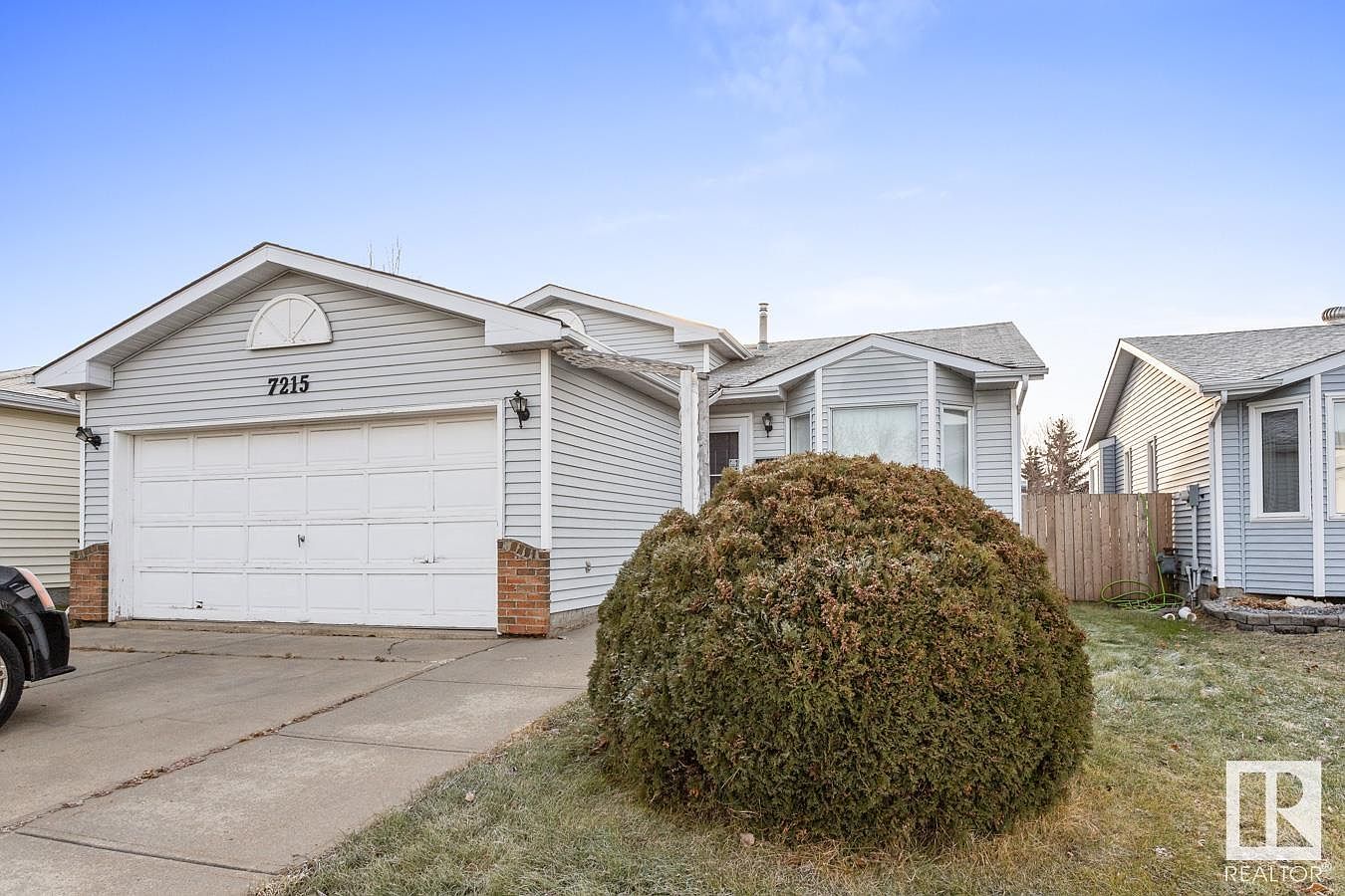 7215 153a Ave NW, Edmonton, AB T5Z 2Y2 | MLS #E4366290 | Zillow