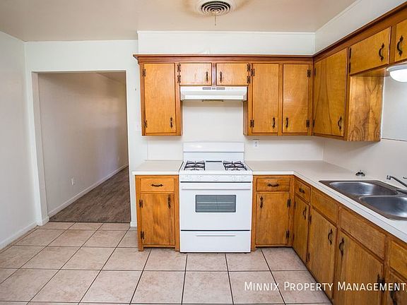 4628 52nd St #A, Lubbock, TX 79414 | Zillow