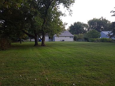 220 Bay St, Davison, MI 48423 | Zillow