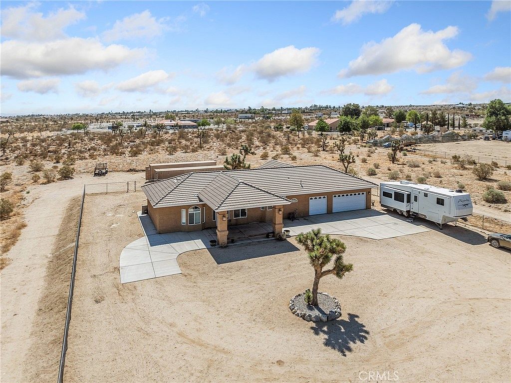 11823 Wintergreen Rd, Pinon Hills, CA 92372 | Zillow
