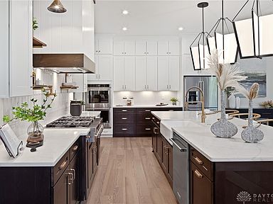 16 Chimney Ridge Dr, Loveland, OH 45140 | Zillow