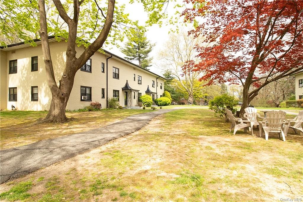 27 Manchester Road UNIT 1R, Eastchester, NY 10709 | Zillow
