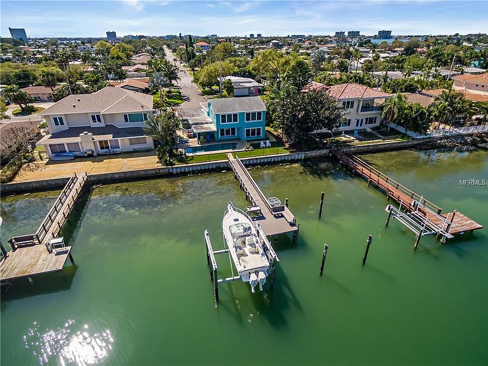 7899 Causeway Blvd N, Saint Petersburg, FL 33707 | Zillow