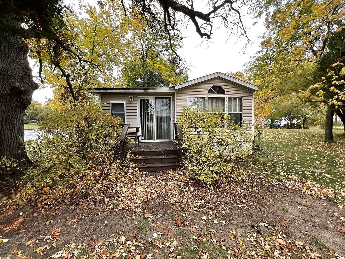 23-166 Woodhaven Lakes, Sublette, IL 61367 | Zillow