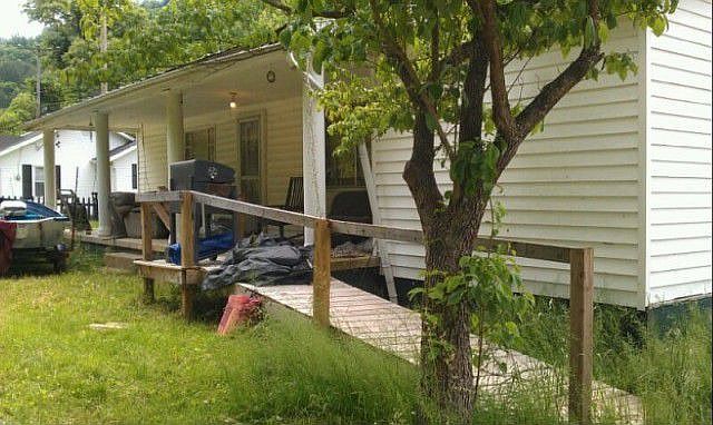 1184 Ky Route 3379, Grethel, KY 41631 | Zillow