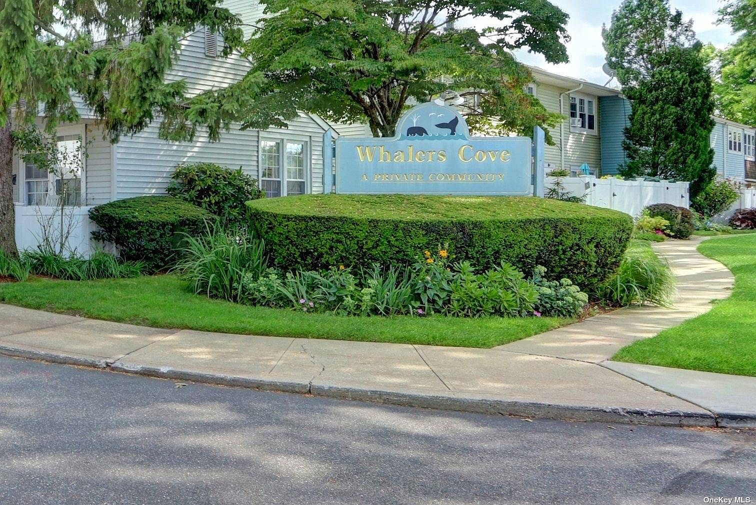 32 Whalers Cv UNIT 32, Babylon, NY 11702 | Zillow