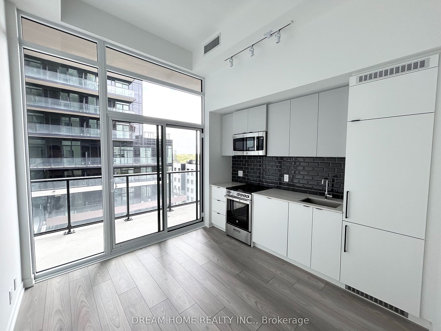285 Dufferin St #705-W01, Toronto, ON M6K 1Z7 | Zillow