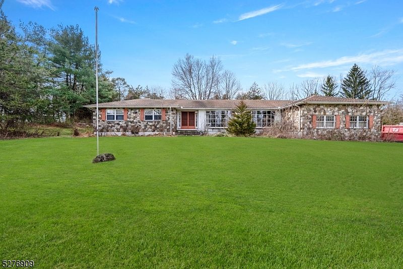 35 Prices Switch Rd, Vernon, NJ 07462 | MLS #3892209 | Zillow