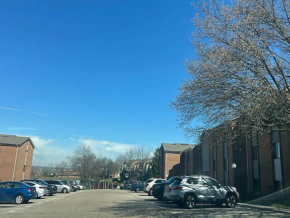 1008 Hidden Landing Trl APT F, Dayton, OH 45449 | Zillow