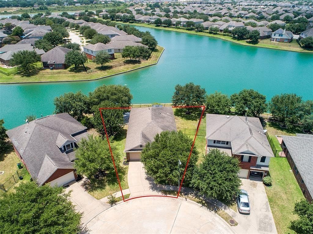 26146 Travis Brook Dr, Richmond, TX 77406 | MLS #54786528 | Zillow