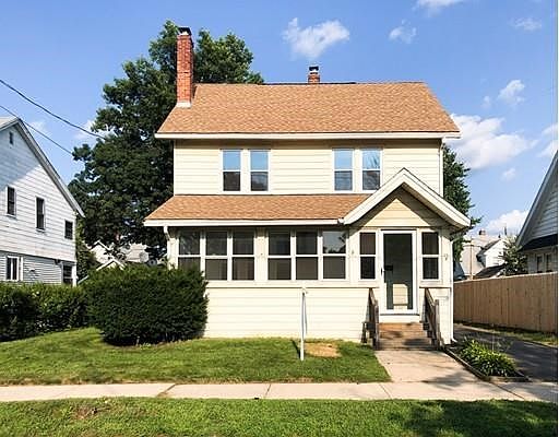 25 Meredith St, Springfield, MA 01108 | Zillow