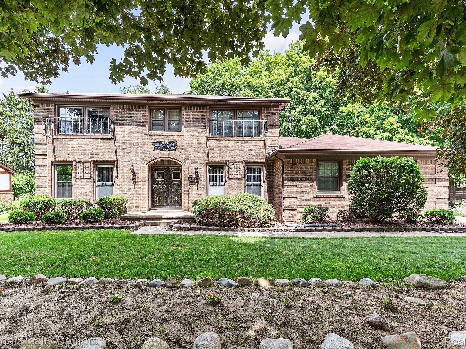 41294 Marks Dr, Novi, MI 48375 | Zillow