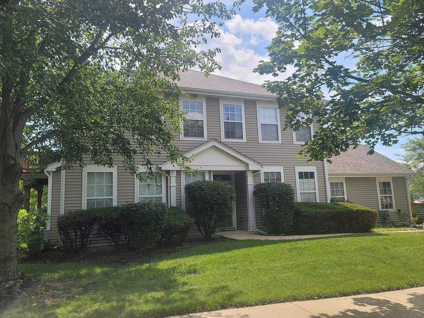 551 Springwood Ct, Dundee, IL 60118 | Zillow