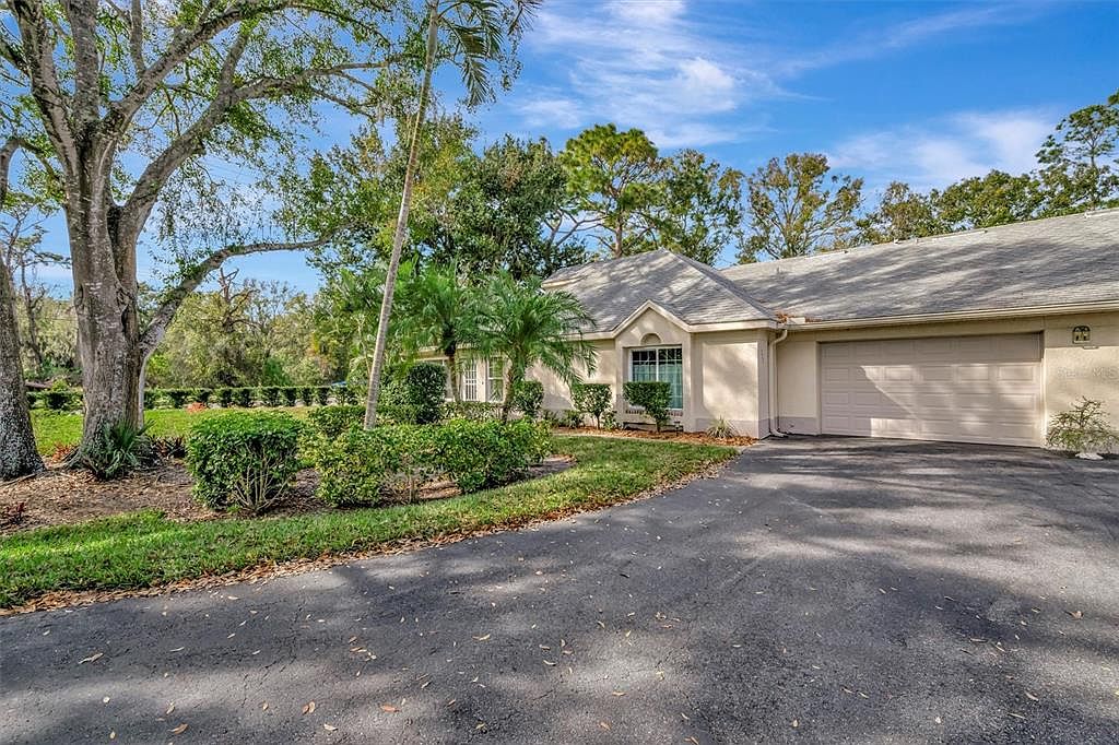 1222 Golfview Woods Dr #1222, Sun City Center, FL 33573 | Zillow