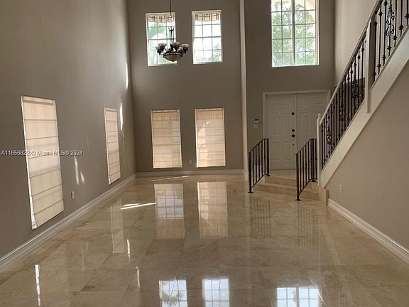 9852 SW 158th Ct, Miami, FL 33196 | Zillow