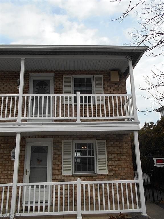 942 Edgemere Dr, Rochester, NY 14612 | Zillow