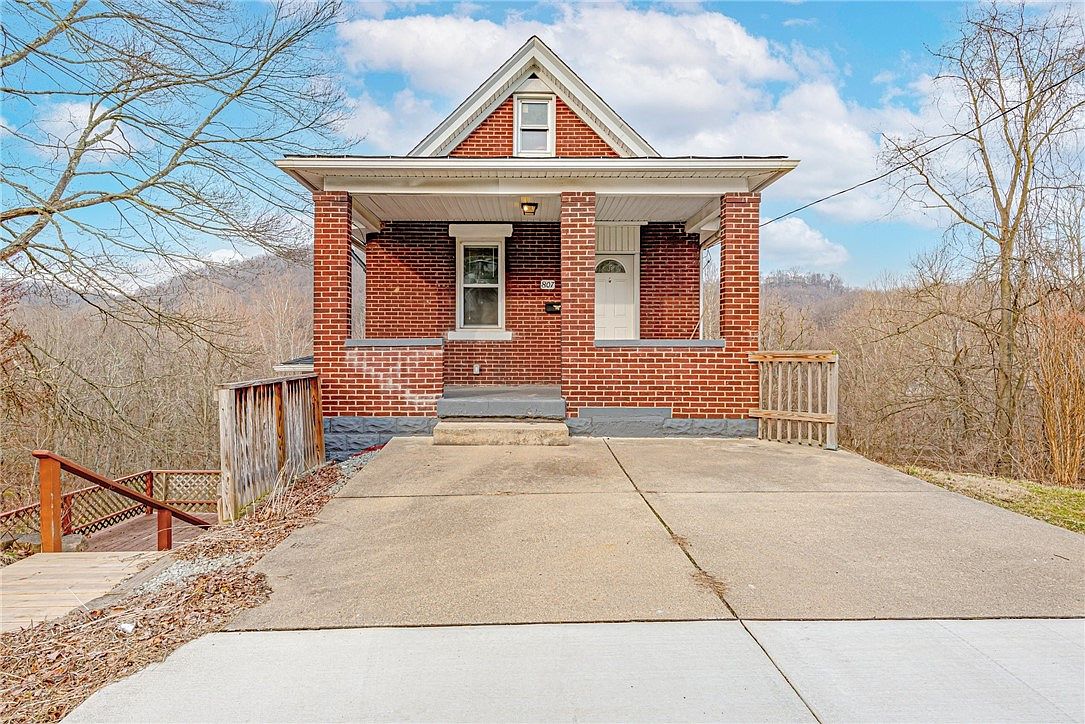 807 8th St, Trafford, PA 15085 | Zillow